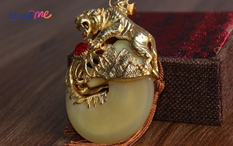 Móng cọp bọc vàng giá bao nhiêu? Những mẫu móng cọp bọc vàng đẹp nhất ...